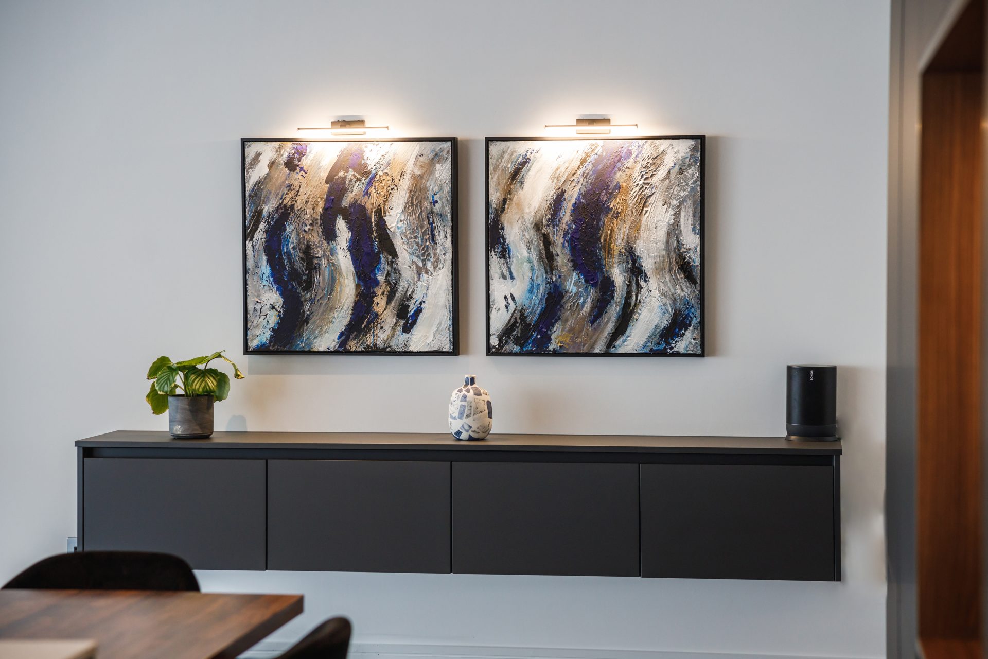 Sleek Contemporary Style
