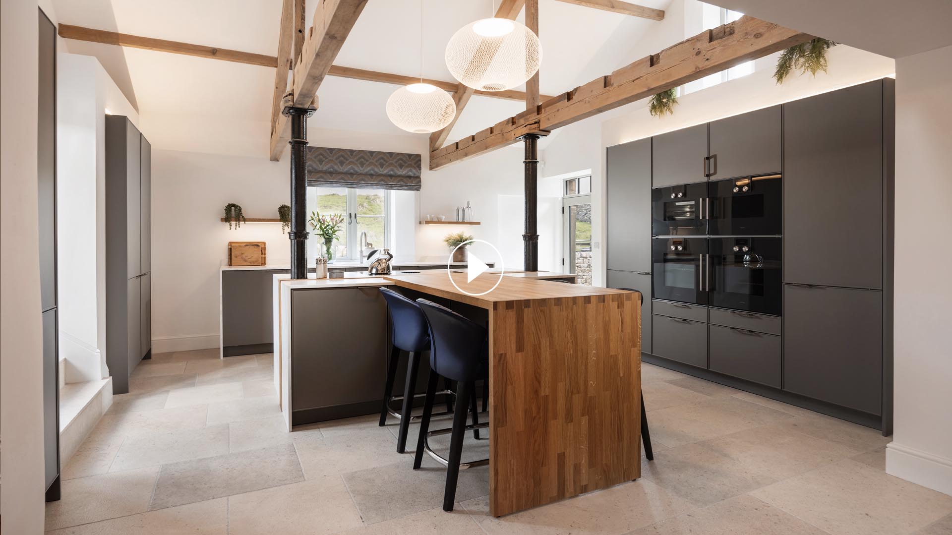 Video - A Stuart Frazer Kitchen for a Barn Conversion